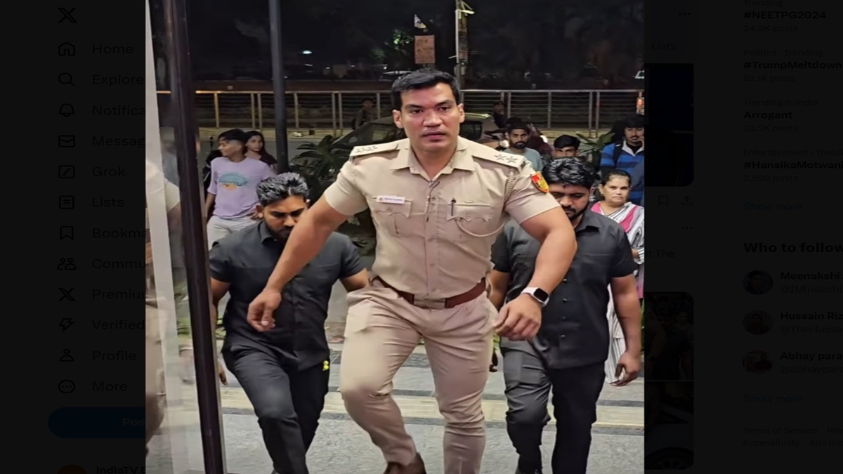 Tihar Jail official deepak sharma suspended after viral video showing ... Tihar Jail official deepak sharma suspended after viral video showing ...