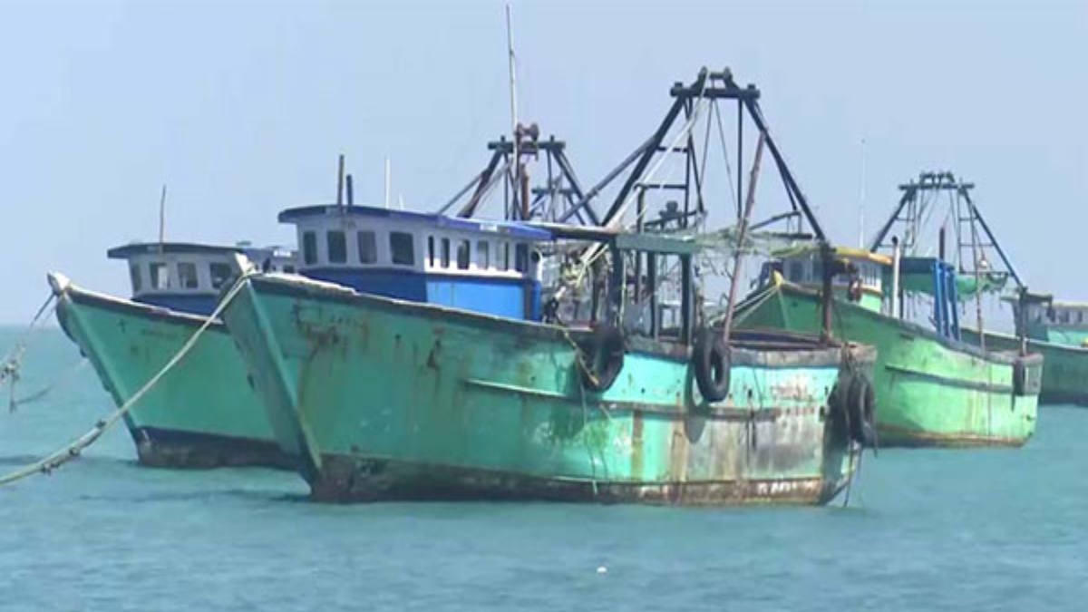 Sri Lankan Navy arrests eight fishermen from Rameswaram, Tamil Nadu CM ...