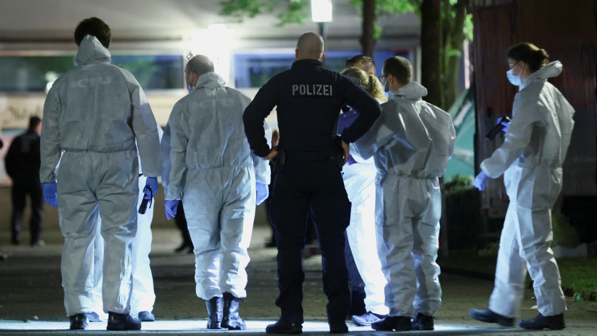 Germany mass stabbing: Three killed, four seriously injured in knife ...