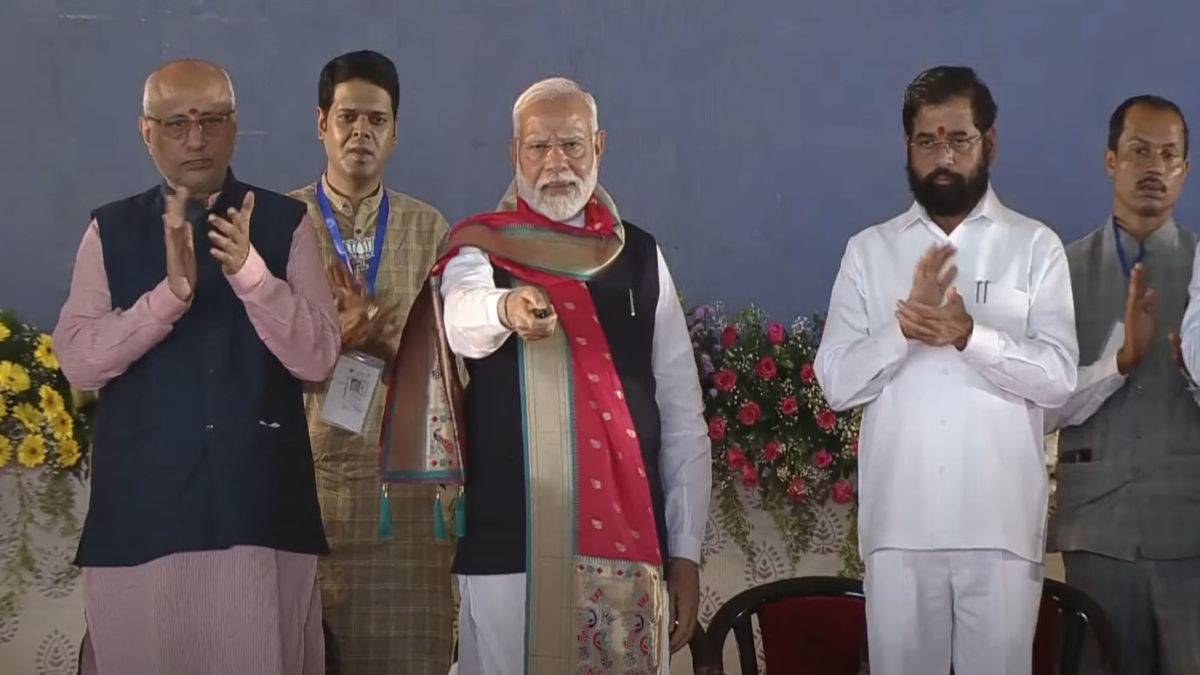 PM Modi lays foundation stone of India's largest deep-water port 'Vadhvan Port' in Maharashtra's ...