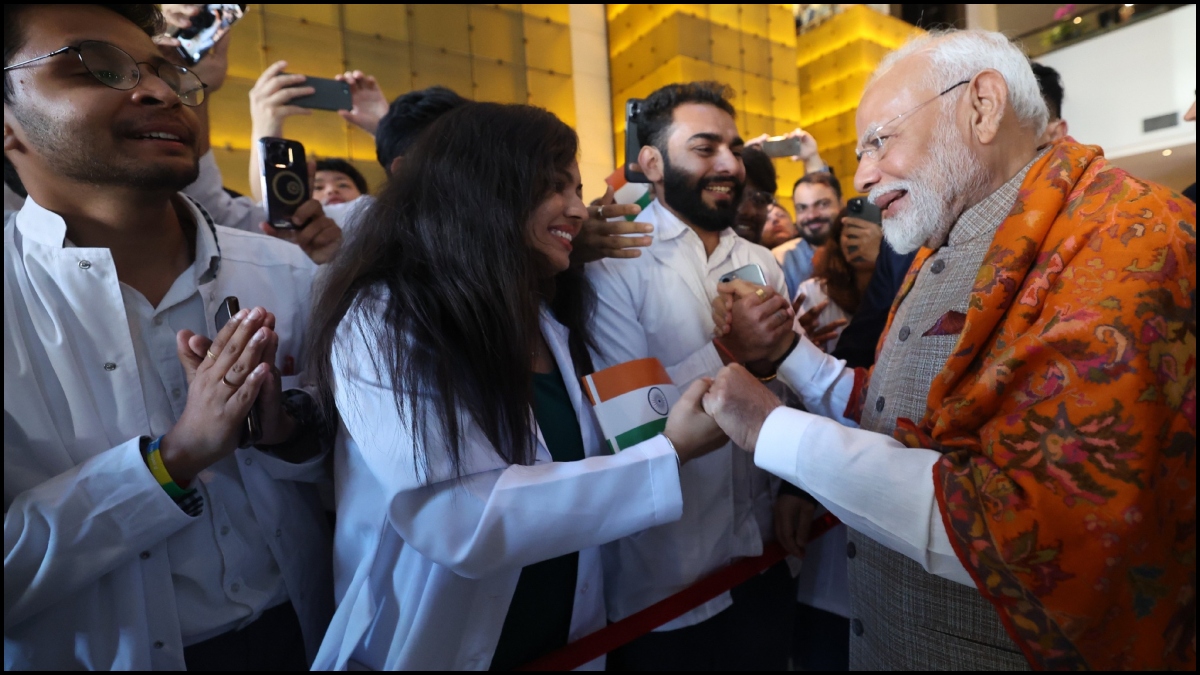 PM Modi arrives in Kyiv, all eyes on high-stakes talks with Zelenskyy over Russia-Ukraine war ...