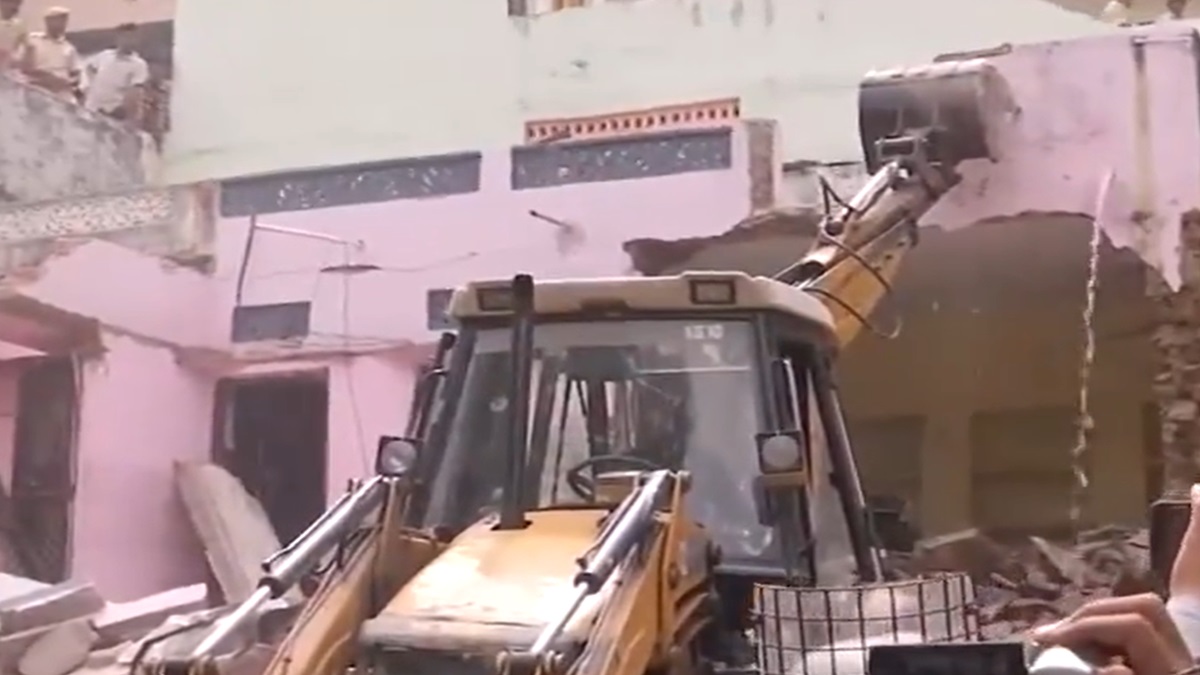 Udaipur stabbing incident: Police bulldozes attacker's house after ...