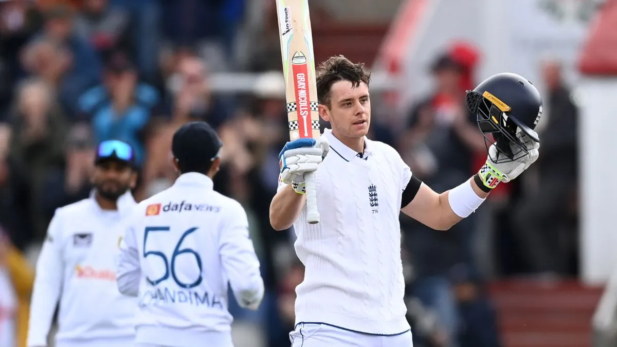 Old Trafford Test, Day 3: Jamie Smith's maiden hundred keeps England ...