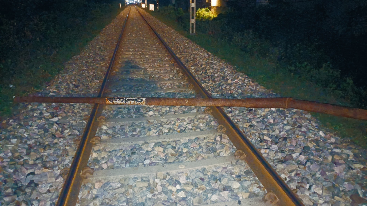 Uttarakhand: Train accident averted after iron rod found in railway ...