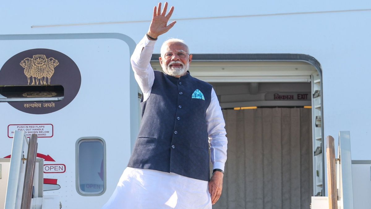 PM Modi arrives in Delhi after concluding his three-day visit to Singapore and Brunei ...