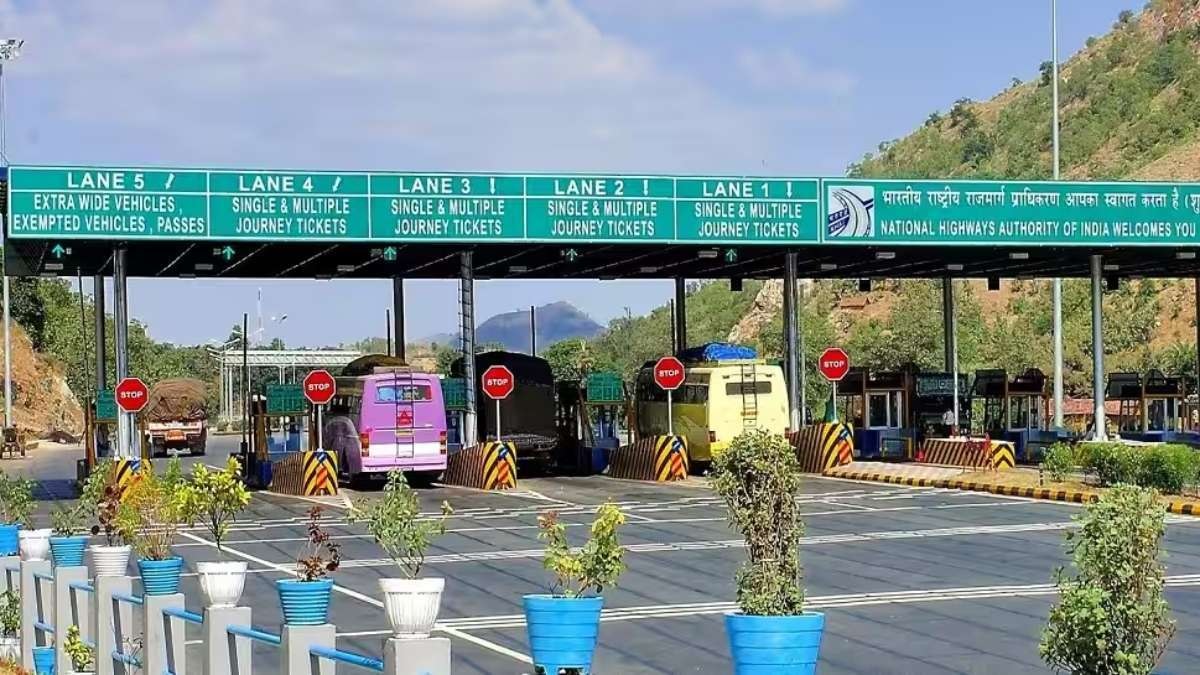 No toll tax for private vehicles up to 20 km, govt amends 'National Highways Fee Rules' | India ...