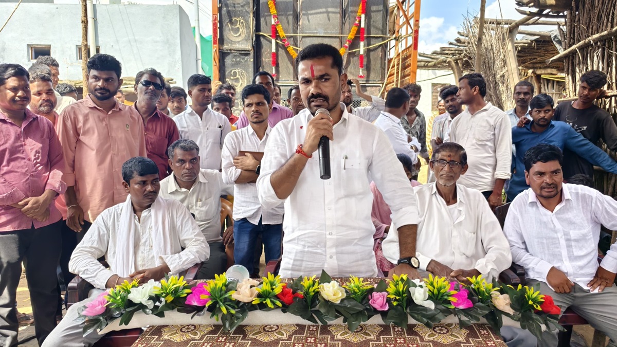 Telangana Congress MLA Vedma Bojju offers reward for beheading Ravneet Singh Bittu on Rahul ...