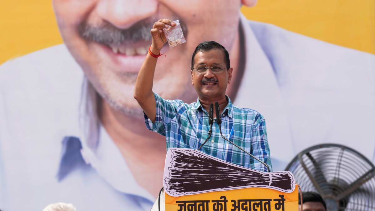 Kejriwal dares PM Modi to give free electricity in NDA states before ...