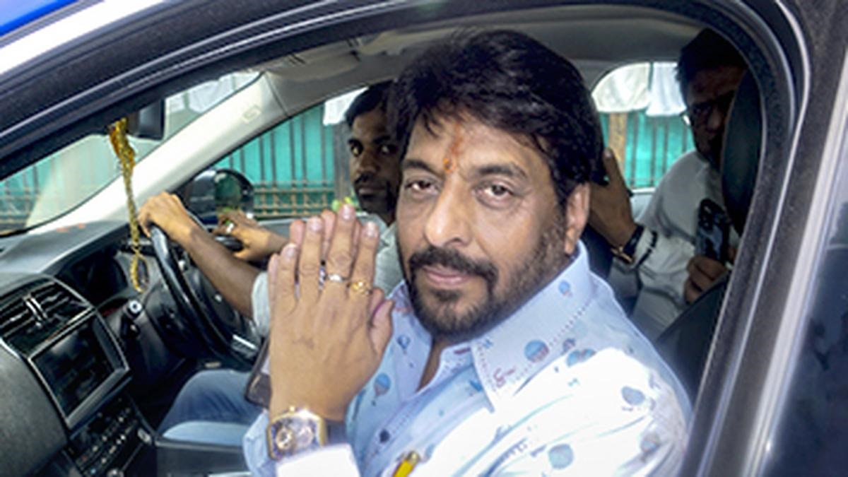 Gopal Kanda loses Sirsa seat to Congress by over 7,000 votes | Haryana ...