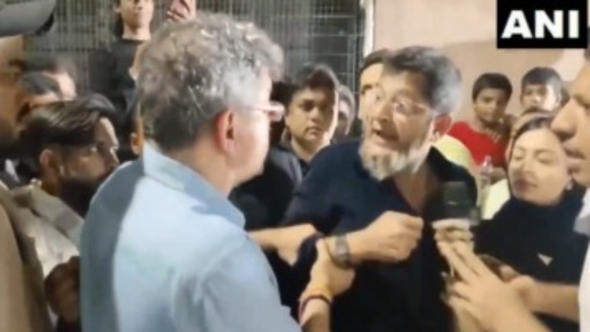 Maharashtra: NCP (SP) leaders Jitendra Awhad, Yunus Shaikh clash over party's election manifesto ...