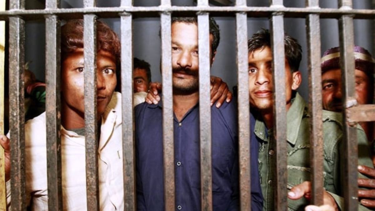 7 Indian fishermen died in Pakistani jails since May last year | World ...