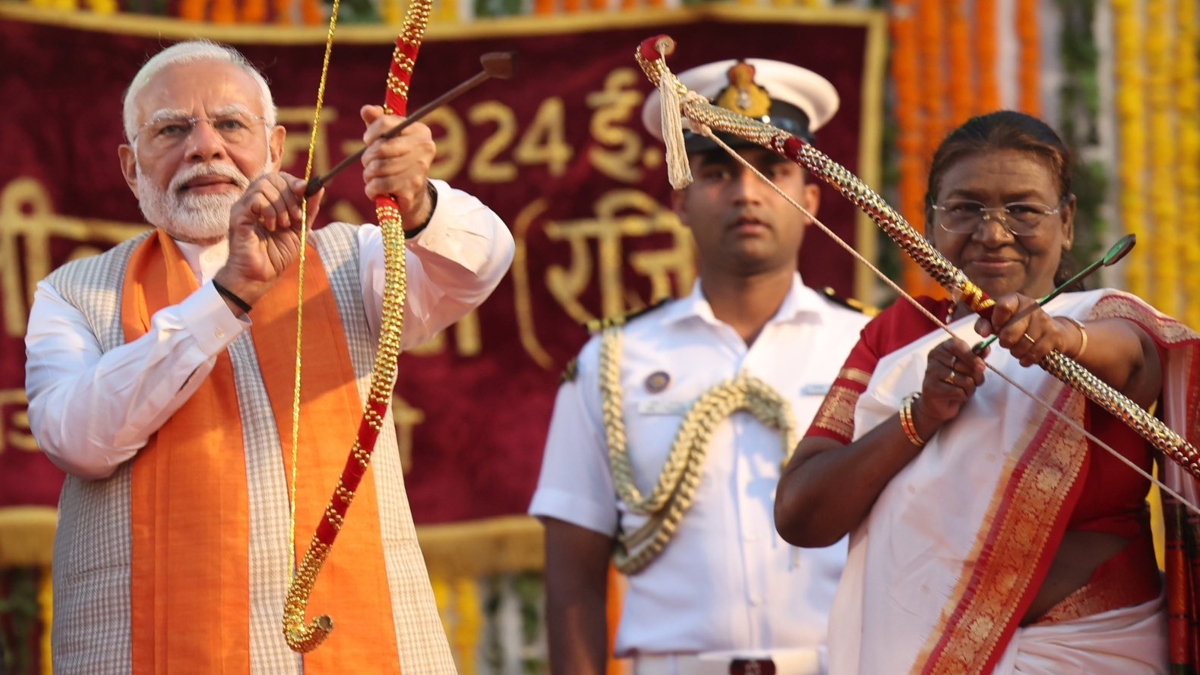 Dussehra: President Murmu, PM Modi take part in Vijayadashami event ...