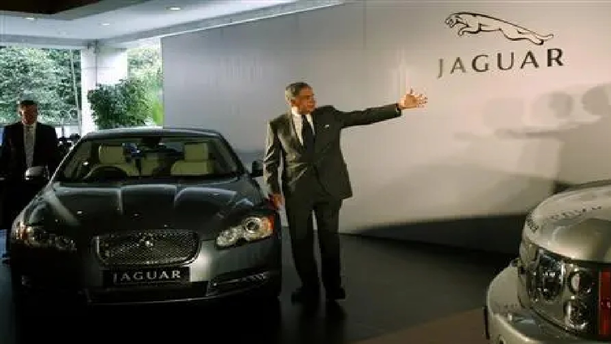 Ratan Tata When Veteran Industrialist Humiliated By Ford Later Acquired His Jaguar Land Rover