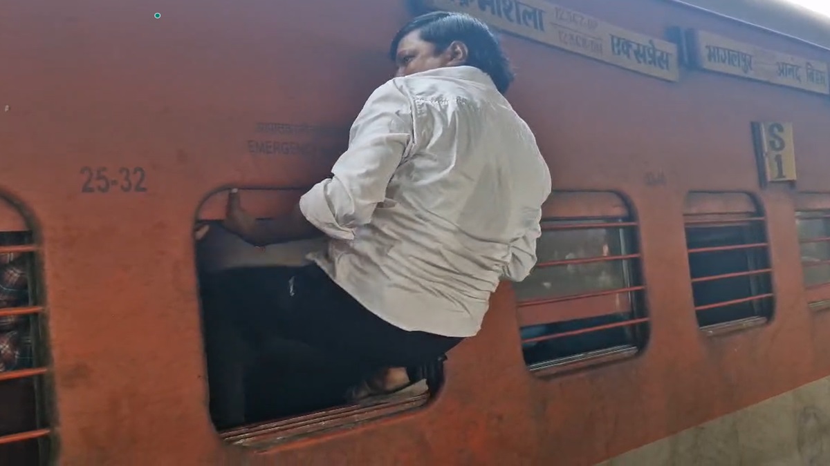 Watch: Passengers board train via emergency windows at over-crowded ...