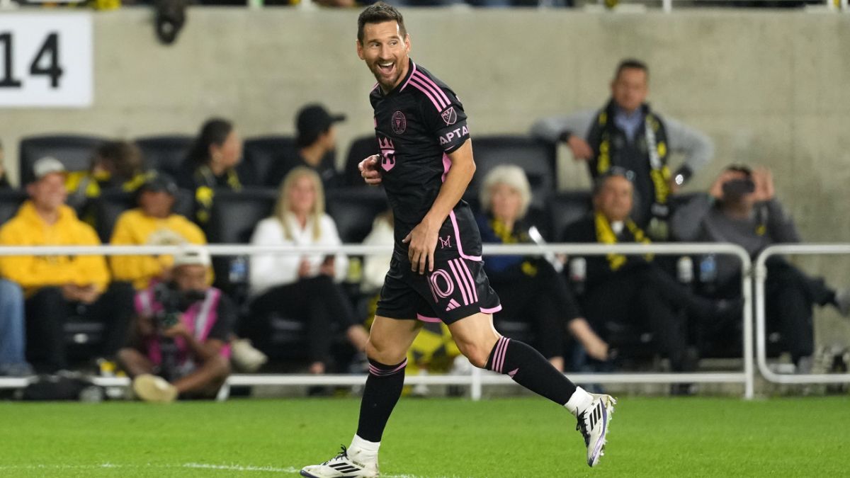 Lionel Messi wins 46th career title as Inter Miami clinch MLS Supporters' Shield | Football News ...