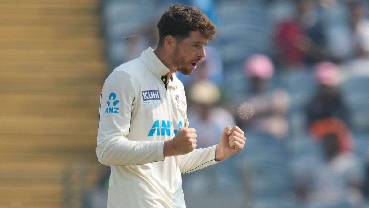 Mitchell Santner breaks Tom Hartley's record against India with ...