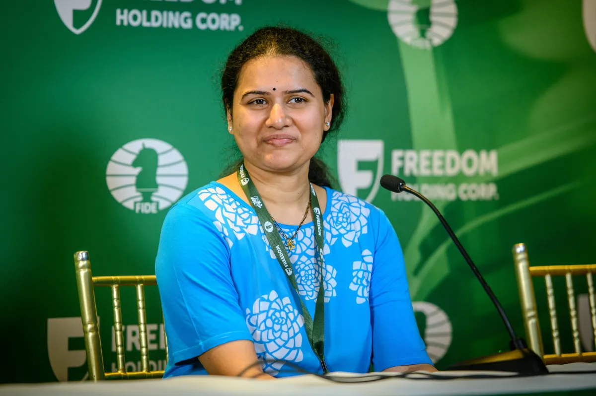 Koneru Humpy defeats Lei Tingjie, sets up all-Indian final with Divya Deshmukh at FIDE Women's ...