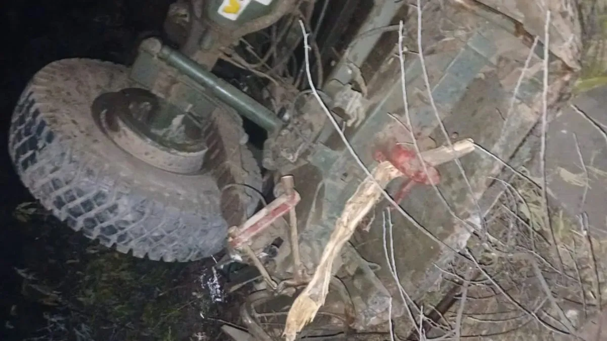 J-K: Five soldiers killed, as many injured as Army vehicle falls into gorge in Poonch | Jammu ...