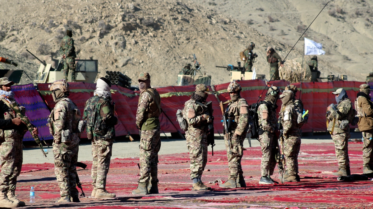 Afghan Taliban attacks Pakistan: Pakistani soldier killed, 11 wounded ...