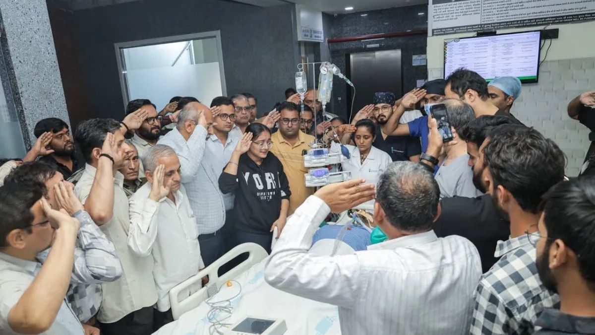 Surat man becomes a boon to seven people, organs donated after being ...