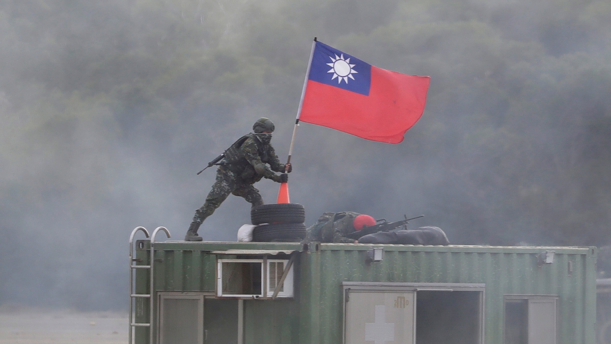 Taiwanese military personnel spying for China, seek unification: Taiwan ...