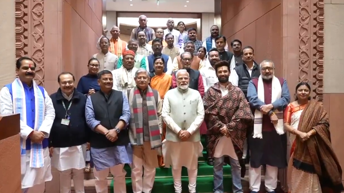 Bihar MPs meet and felicitate PM Modi at Parliament, present painting in gesture of gratitude ...
