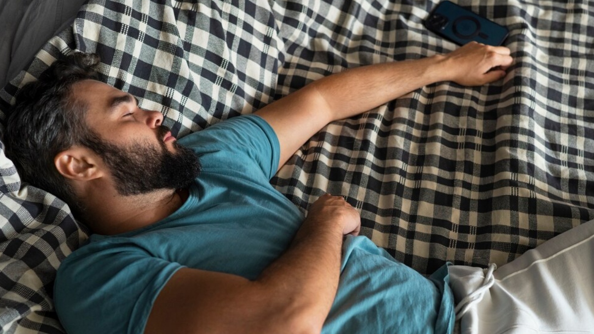 Hands and feet become numb while sleeping? These 4 reasons are behind ...