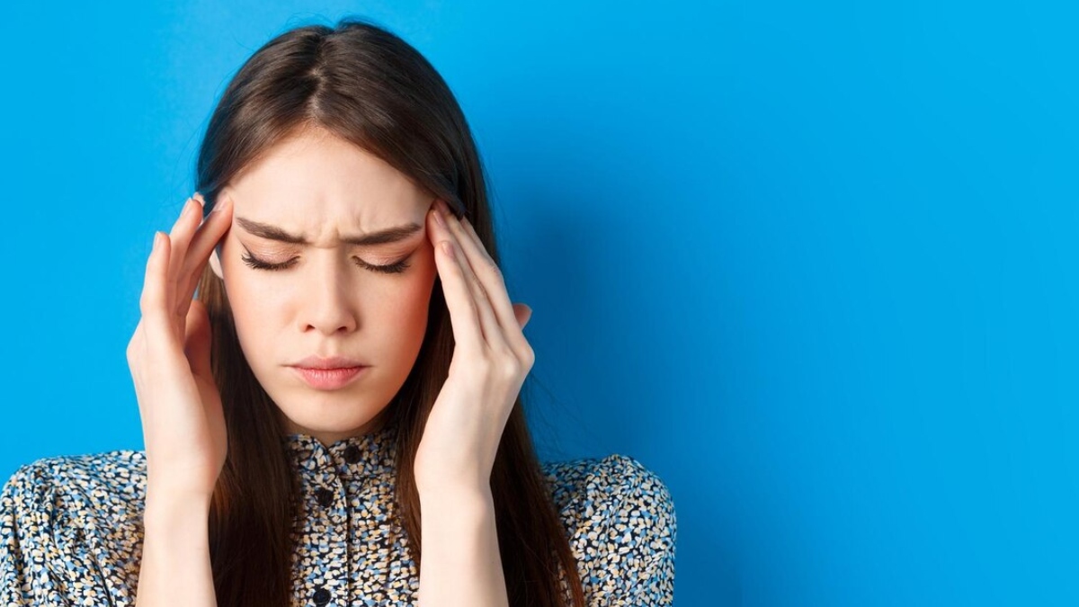 Headaches are caused due to these 4 reasons, follow miraculous Swami ...