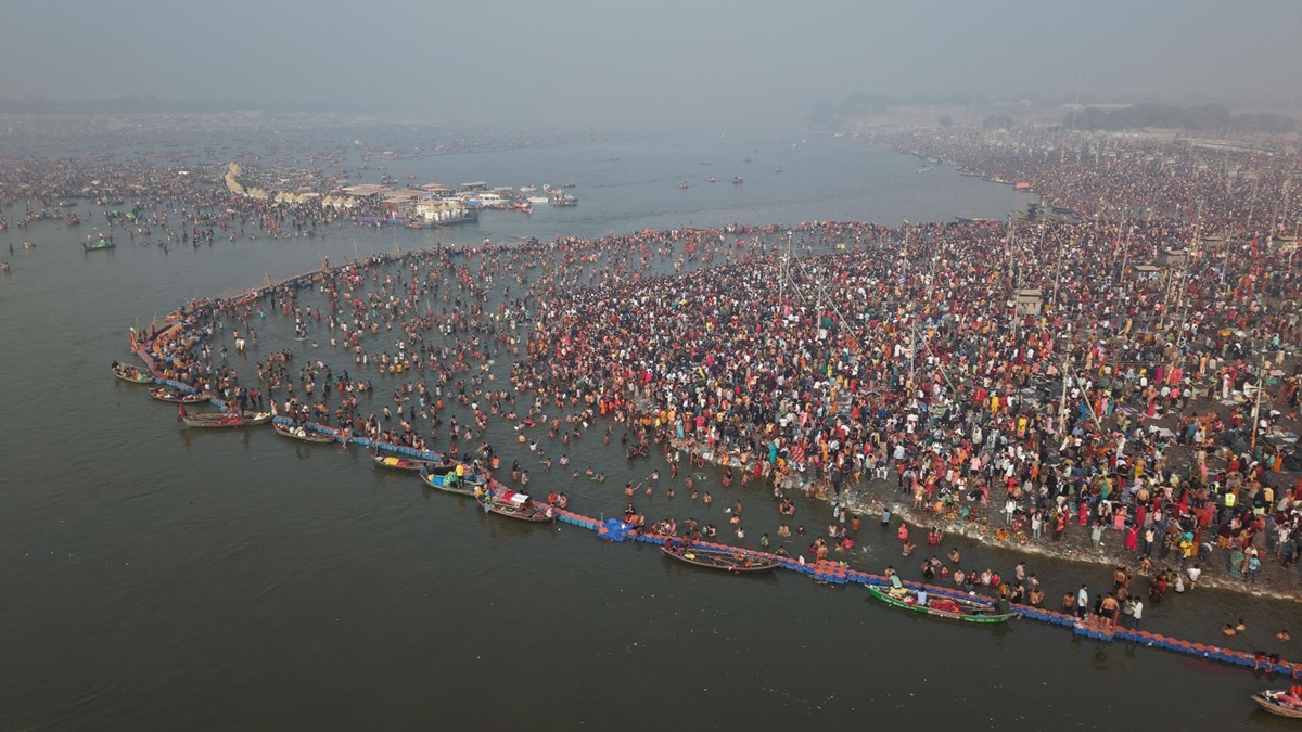 Mahakumbh 2025 Updates: Over 1.53 crore devotees take holy dip in ...