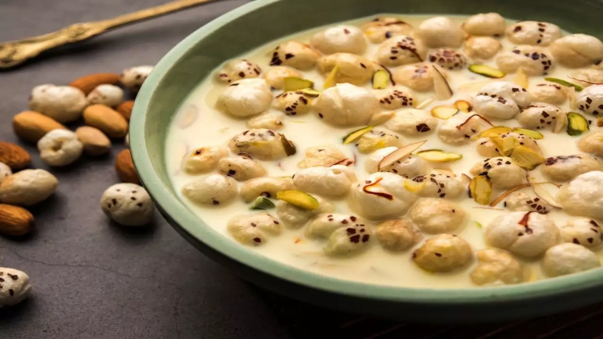 Makhana with Milk: Know 5 surprising benefits of consuming fox nuts ...