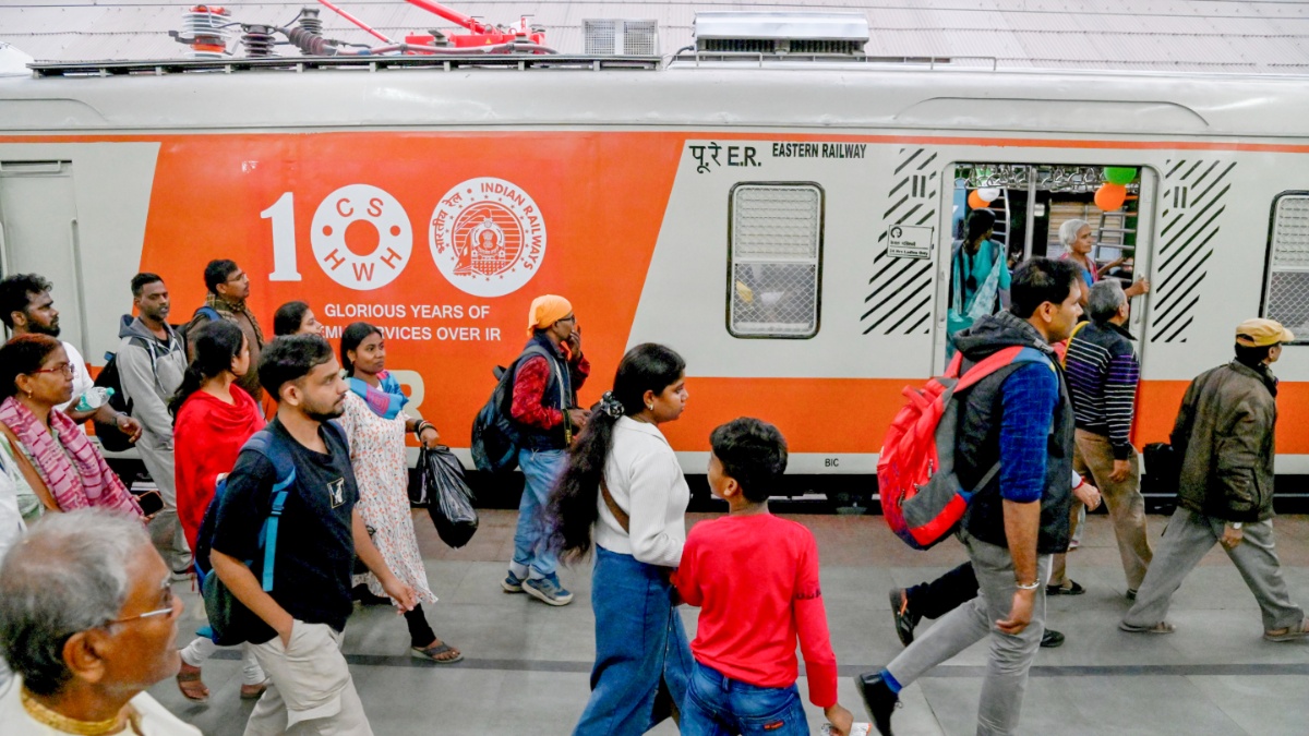 Indian Railways: Senior citizens can get a confirmed lower berth seat ...