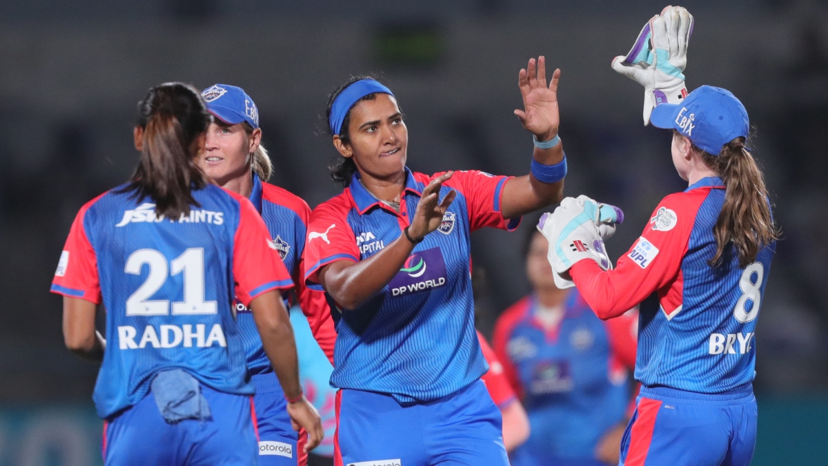 MI vs DC WPL 2025 Live Score: Inaugural winners Mumbai kick off their campaign against serial ...