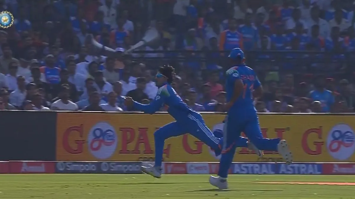Shubman Gill grabs stunner, sends Harry Brook packing with sensational ...