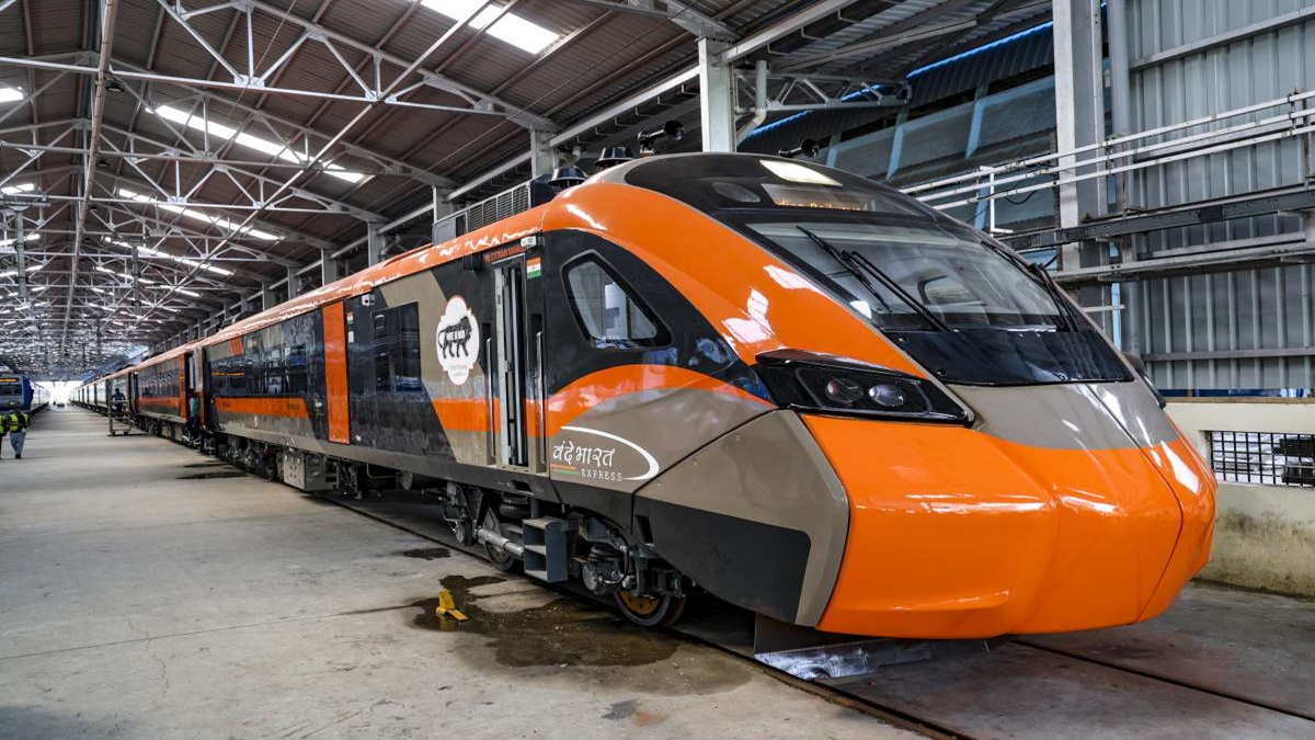 Vande Bharat Sleeper Train successfully completes trials, railways to ...
