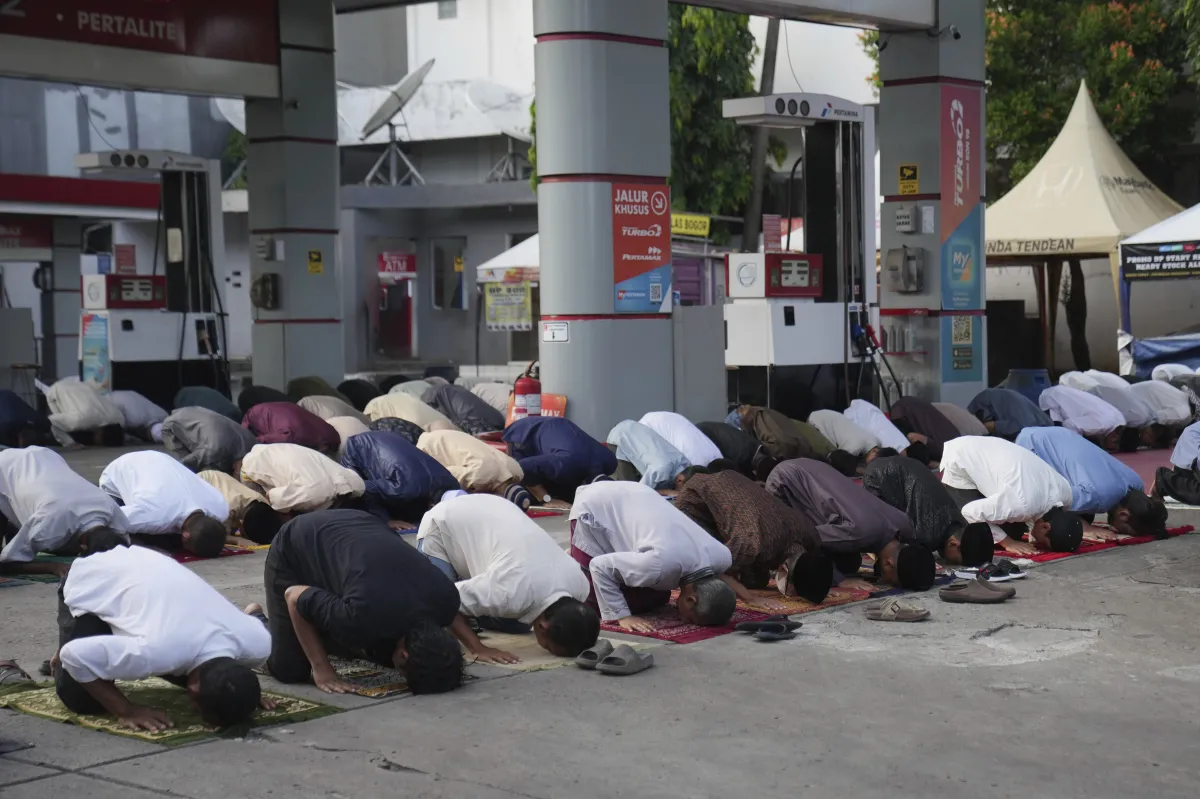 Eid-ul-Fitr: Traffic advisory issued for Eid prayers in Noida, Bengaluru, other cities, check ...
