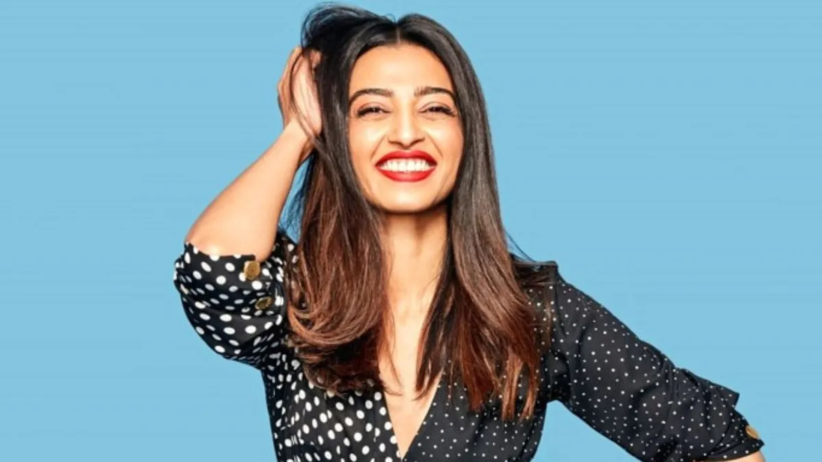 Bollywood actress Radhika Apte to make directorial debut with action ...