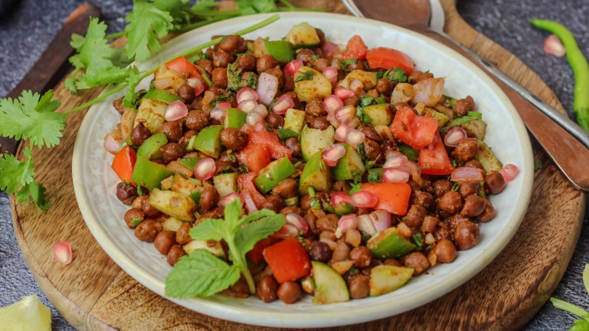 Black gram is rich in nutrients; try this easy recipe of healthy chana ...