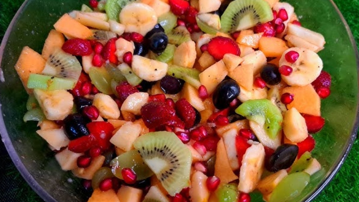 Ramadan 2025: Include these 4 fruits in your Iftar diet to keep your ...