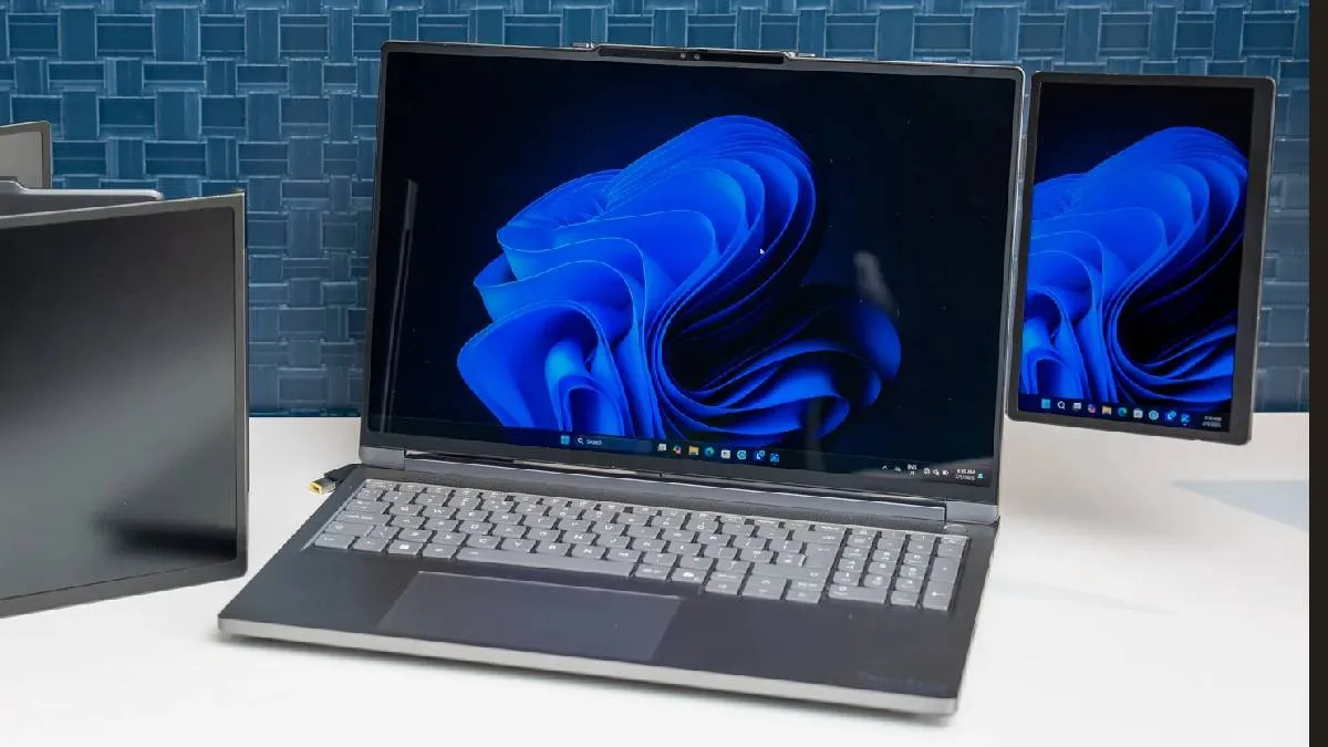 MWC 2025: Lenovo unleashes innovation with Solar PC Concept, Flip AI PC ...