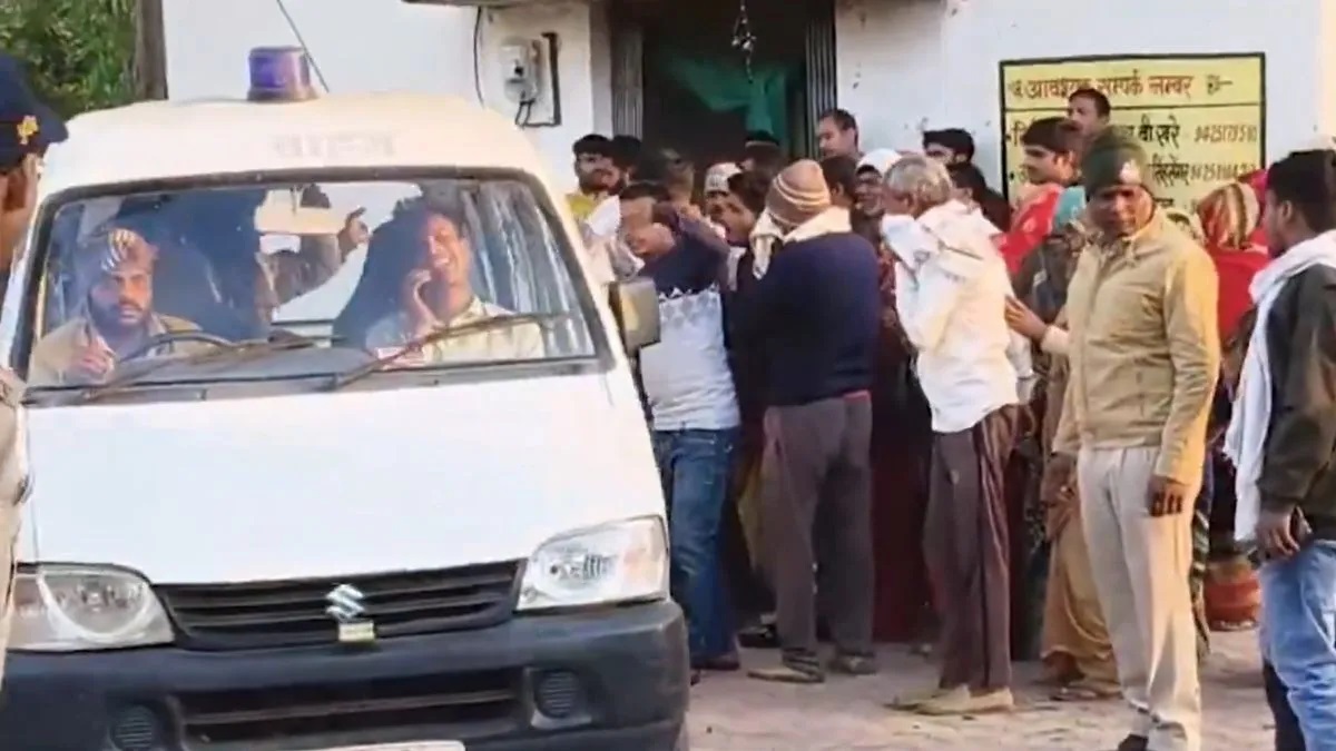 Madhya Pradesh accident: Seven killed, 14 others sustain injuries in SUV-truck collision in ...