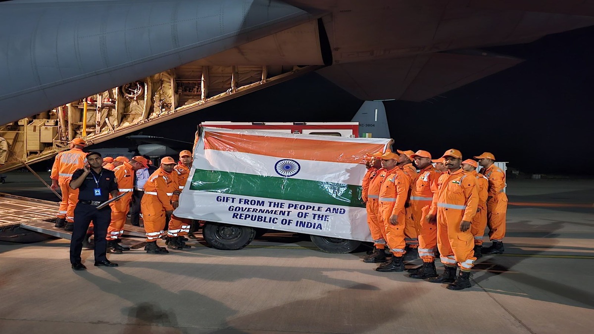 Myanmar earthquake relief material Indian govt 15 tonnes help basic ...