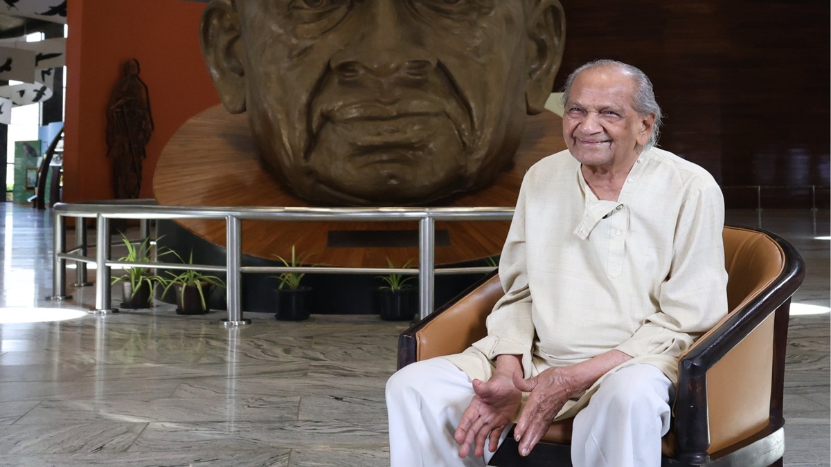 Ram Sutar, sculptor who designed Statue of Unity, to get Maharashtra ...
