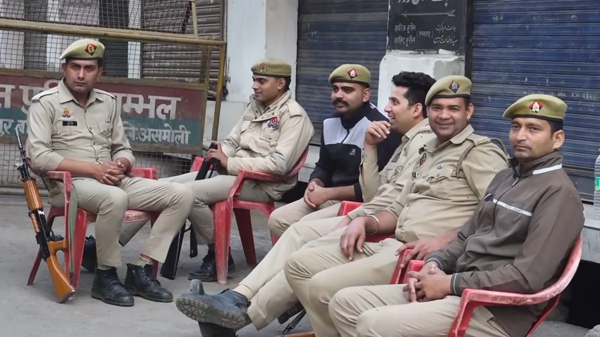 Holi 2025 Sambhal Police conduct flag march monitors situation using ...