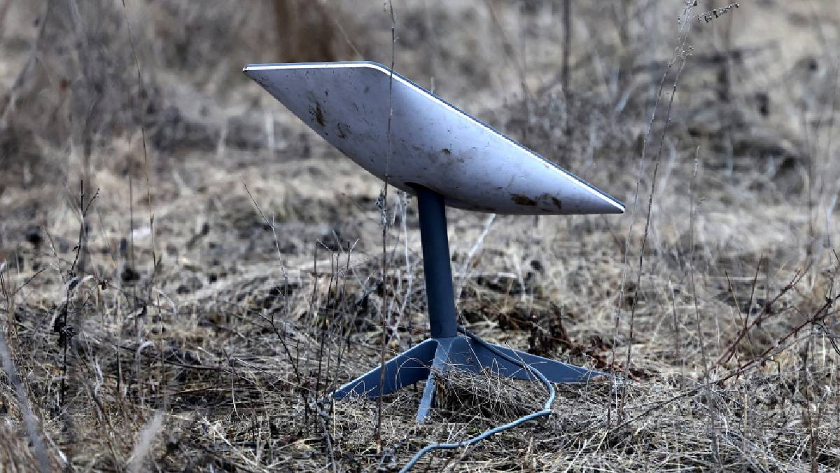 Airtel, Jio partners with SpaceX to bring Starlink satellite internet ...