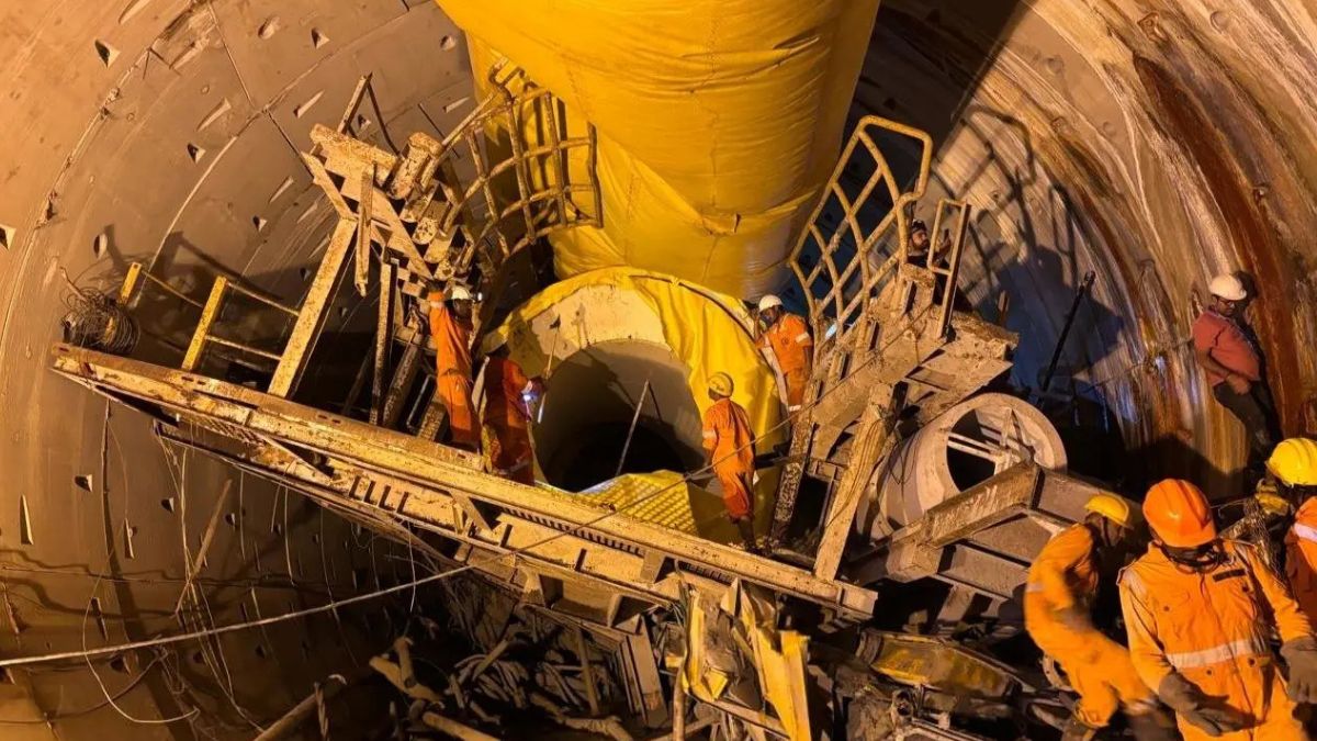 Telangana tunnel collapse: 'Autonomous hydraulic robot' deployed to ...