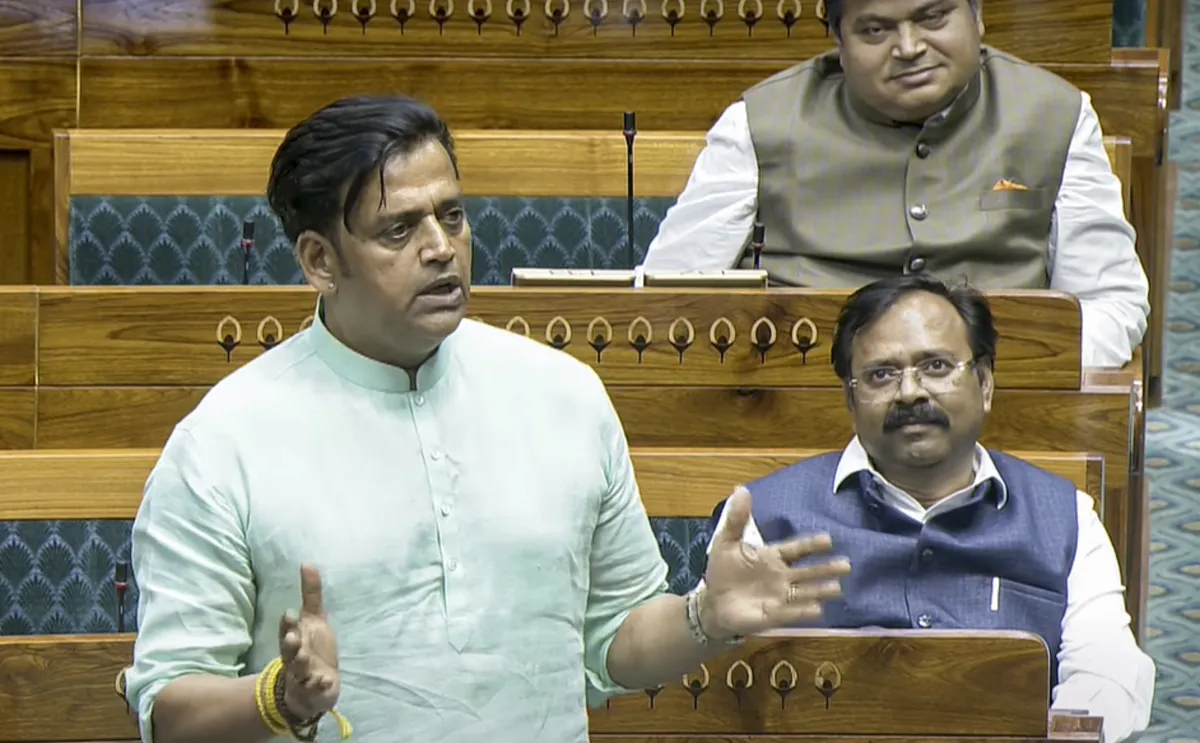 'Kahin samosa sasta, kahin...': BJP's Ravi Kishan demands law to regulate food prices; Congress ...