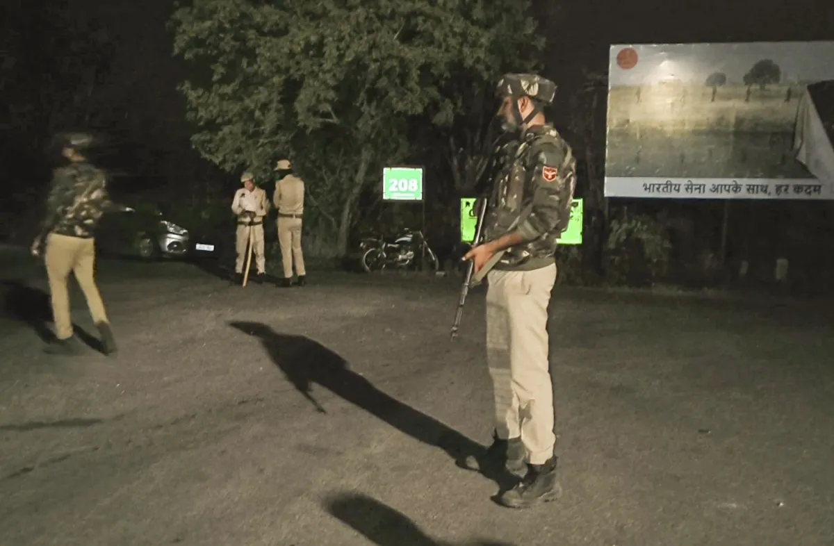 Army foils infiltration bid near LoC in Baramulla's Uri, kills 2 terrorists | Jammu-and-kashmir ...