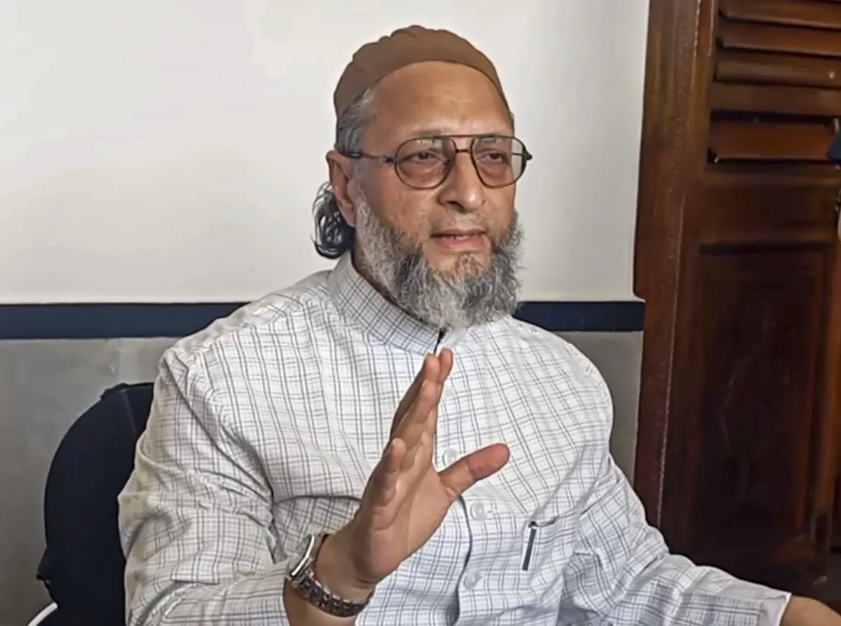 Asaduddin Owaisi launches scathing attack on Pakistan: 'Iss baar ghar mein ghus kar baith jaana ...