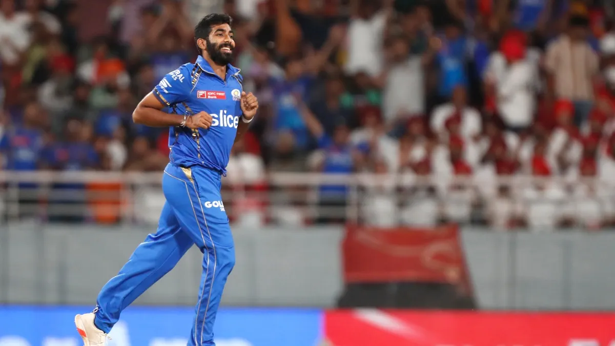 Jasprit Bumrah joins Mumbai Indians squad in boost for Hardik Pandya's team ahead of RCB fixture ...