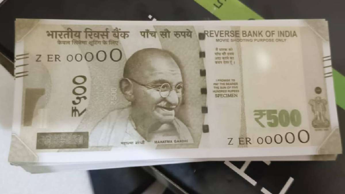 Karnataka Police recover fake Rs 500 note stash, turns out to be movie ...